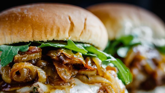 Caramelized Onion Cheeseburger – Rusty Hinges Ranch