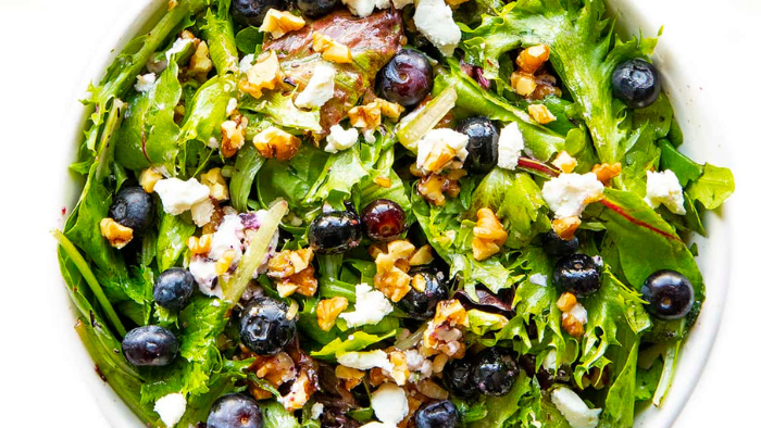 Blueberry Walnut Salad – Rusty Hinges Ranch