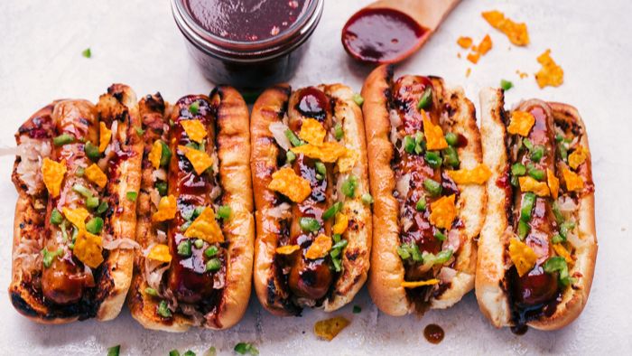 Smoked BBQ Bacon Brats – Rusty Hinges Ranch