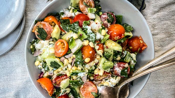 Summer Crunch Salad – Rusty Hinges Ranch