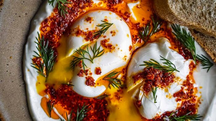 Turkish Poached Eggs – Rusty Hinges Ranch