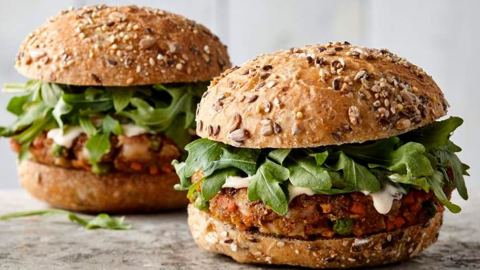 Veggie Cheeseburger with Havarti & Arugula – Rusty Hinges Ranch